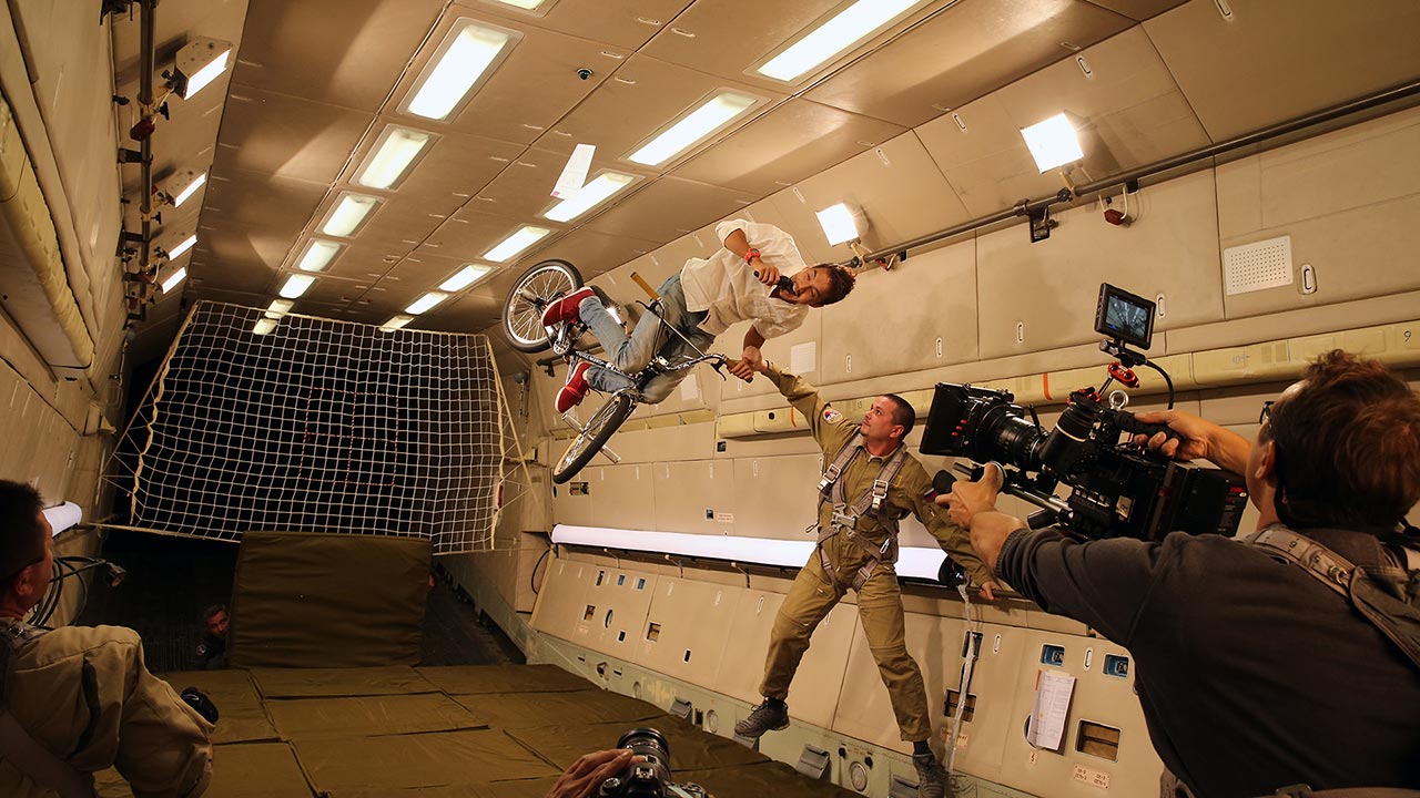 The flying stage | Space Affairs